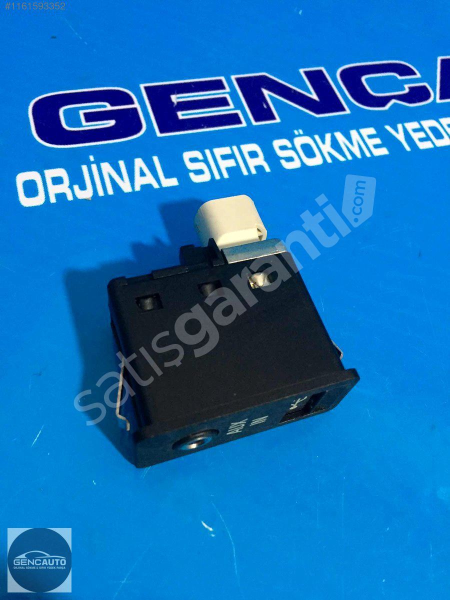 BMW F10 USB AUX SÖKME ORJİNAL OEM 61319129651 - satisgaranti.com