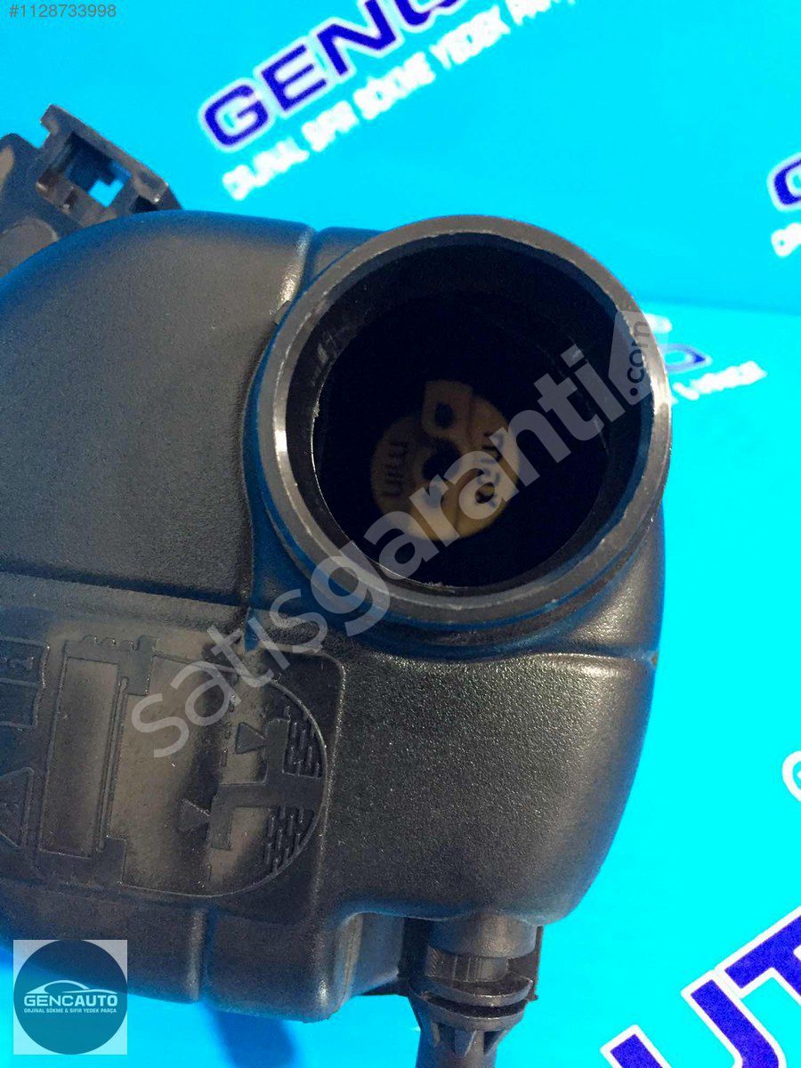 BMW G30 RADYATÖR SU DEPOSU SIFIR İTHAL OEM 17138610655 B46 B48 ...