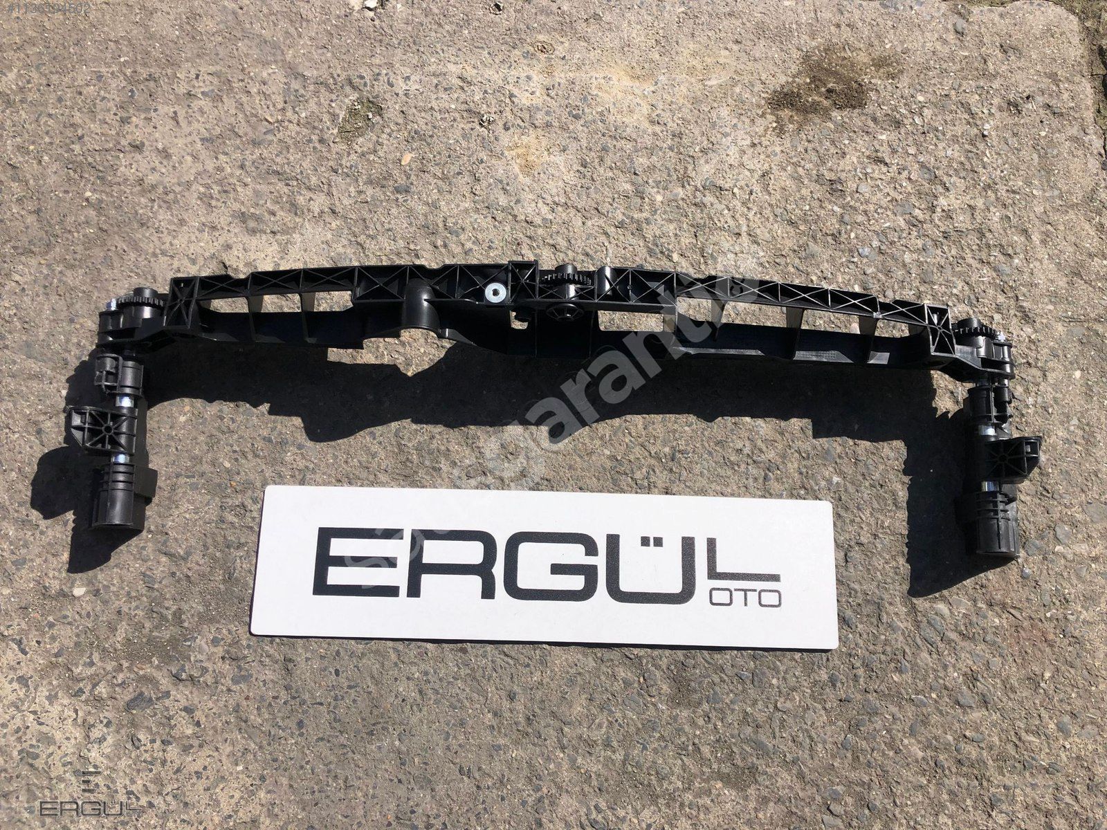 MERCEDES-BENZ W212 ÖN DESTEK PANELİ SIFIR 2128801403 - satisgaranti.com