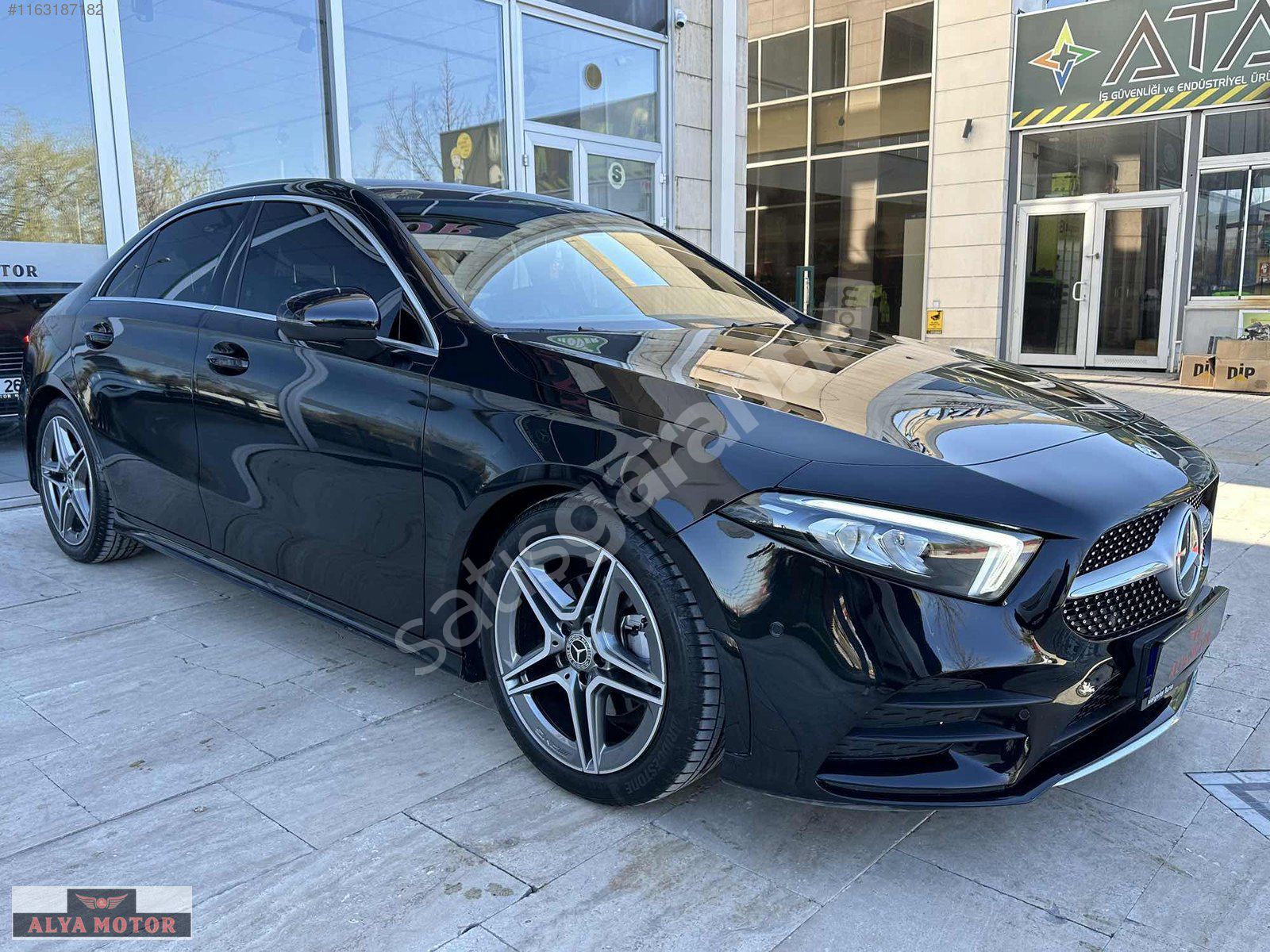 ALYA MOTOR - MERCEDES BENZ A200 AMG+ NOKTA HATASIZ - satisgaranti.com