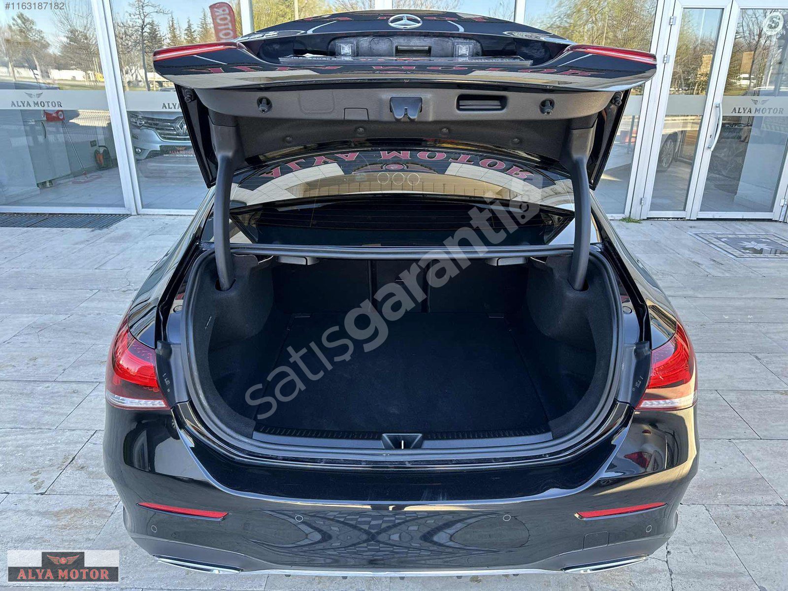 ALYA MOTOR - MERCEDES BENZ A200 AMG+ NOKTA HATASIZ - satisgaranti.com