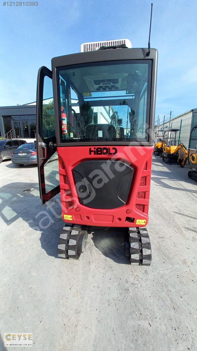 HIBOL XN28 KABİNLİ KUBOTA MOTORLU KAUÇUK PALETLİ EKSKAVATÖR ...